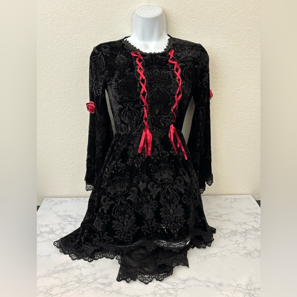 Spirit | Dresses | Spirit Halloween Gothic Dress Costume Stretch Elvira ...